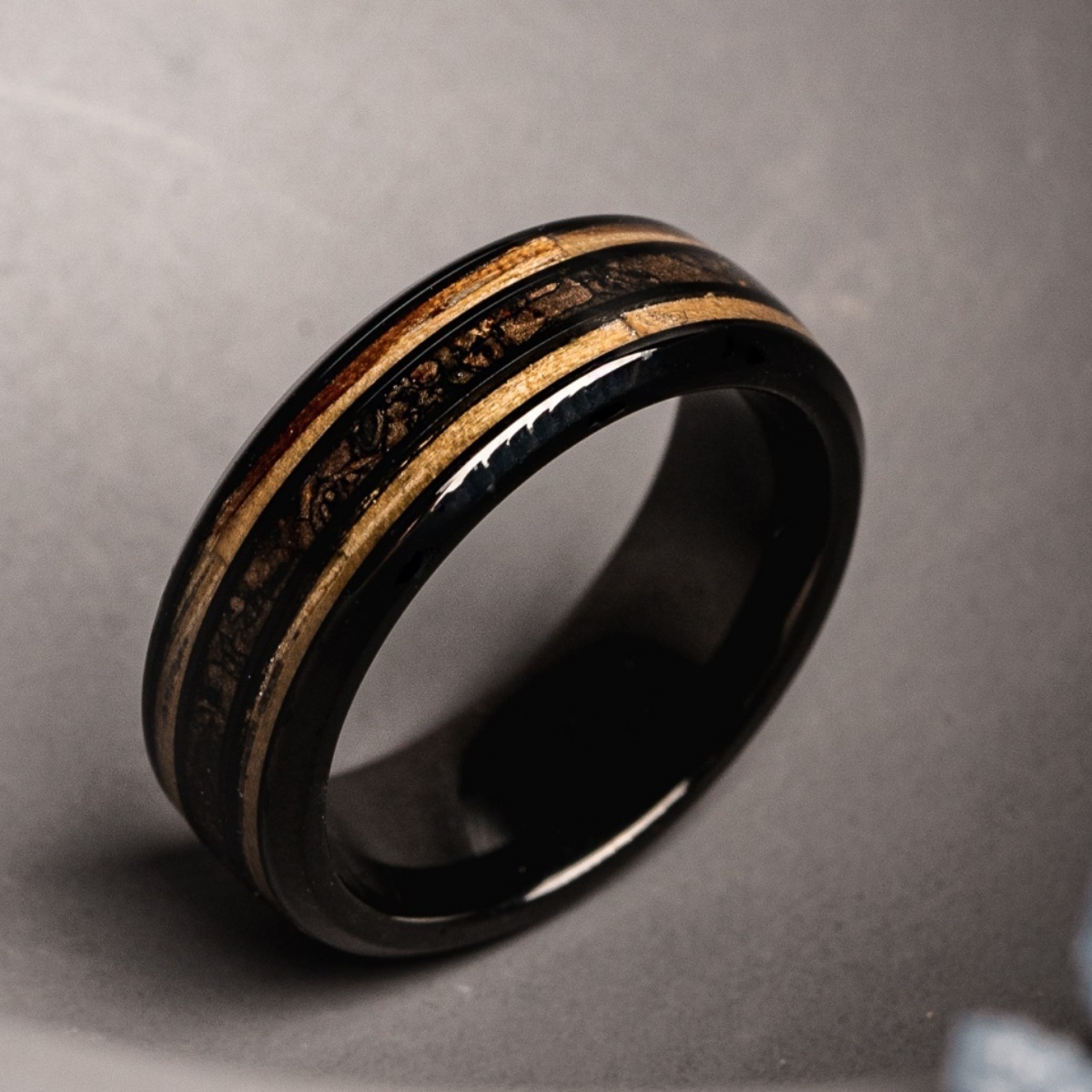 Cartesian Ring (Zebrawood/Black) | Holzkern