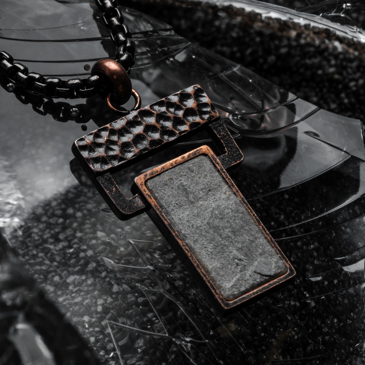 Transcendent (Ardoise/Bronze antique) | Holzkern