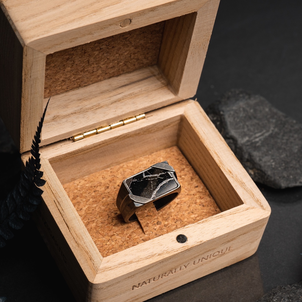 Binomial Ring (Marmer/Antiek Zilver) | Holzkern